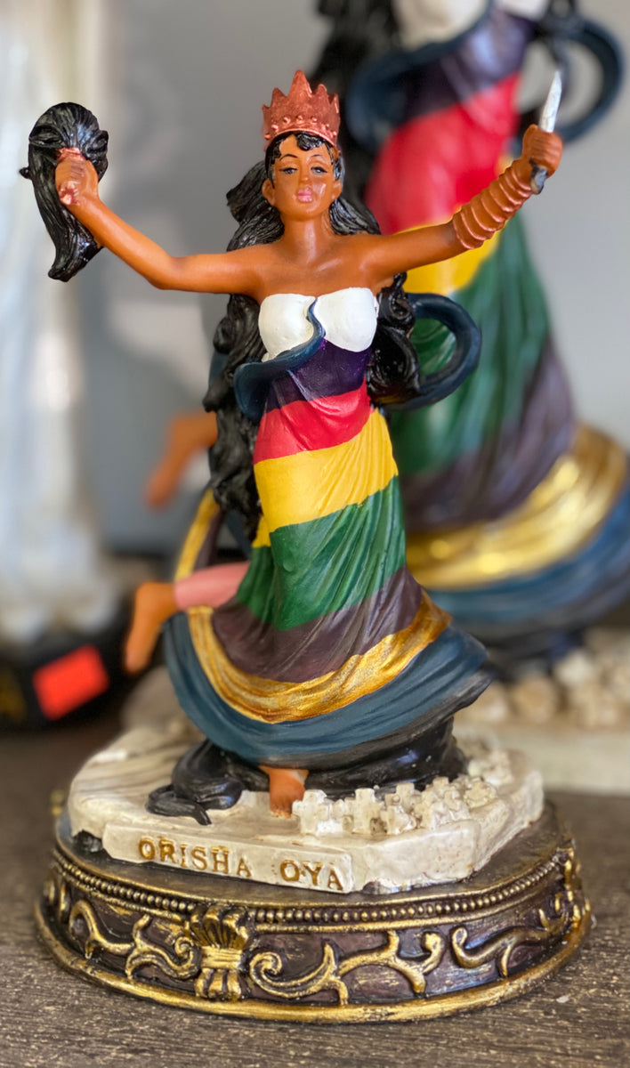 ESTATUA DE OYA – Botanica La Marina